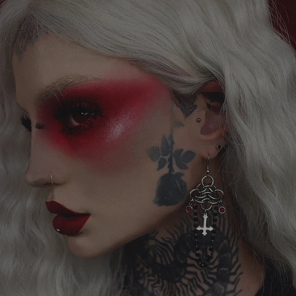 We the Wretched – Velvet & Vein